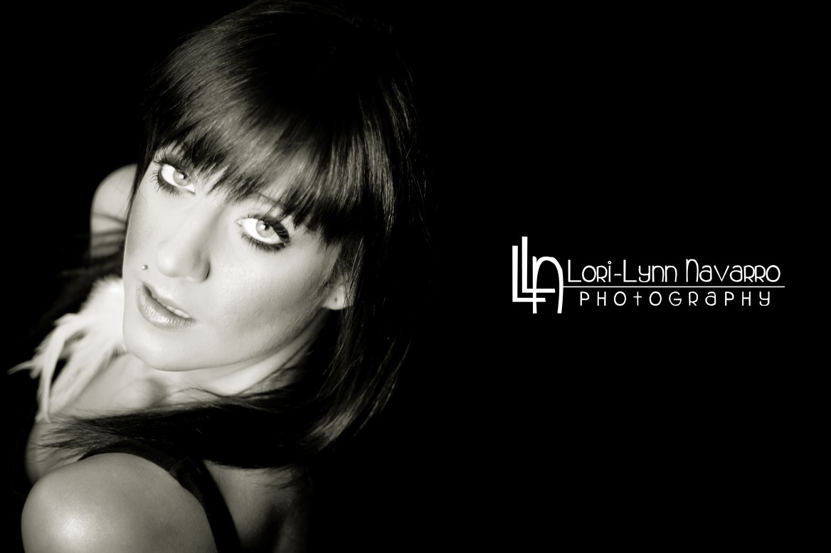 Studio Artist Session with Bess | Lori-Lynn Navarro Photography
