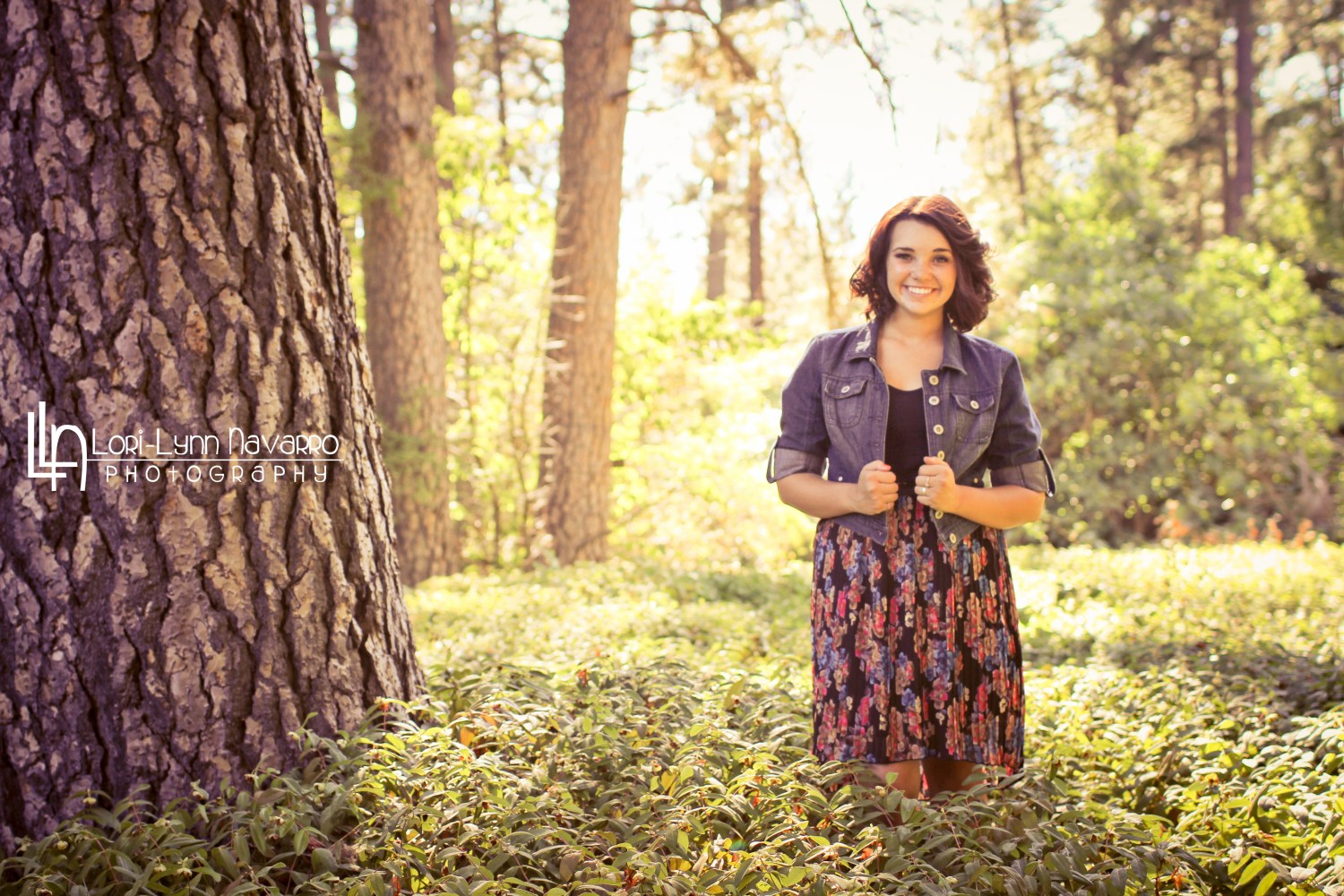 Senior Portraits with Alyssa | Lori-Lynn Navarro Photography