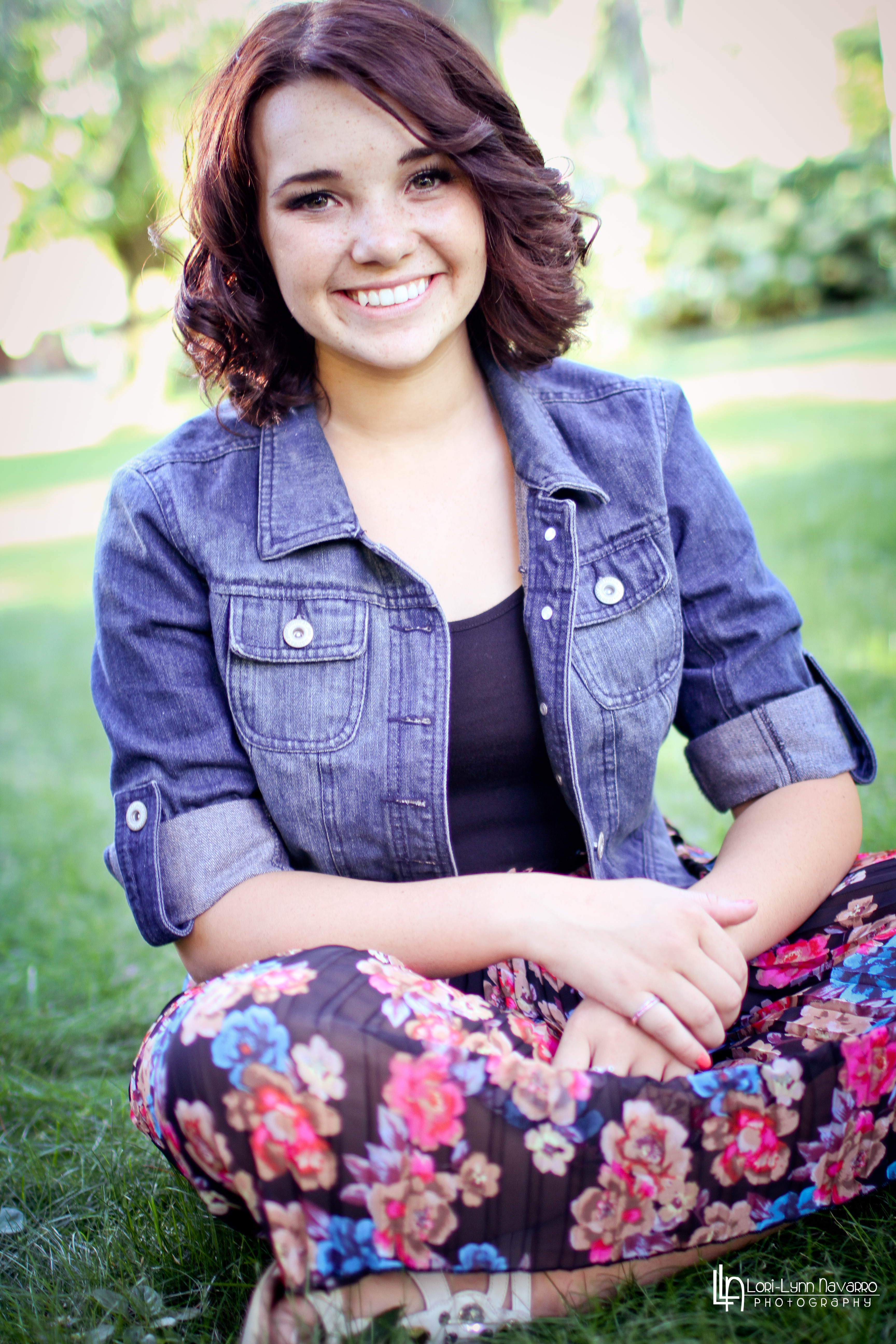 Senior Portraits with Alyssa | Lori-Lynn Navarro Photography