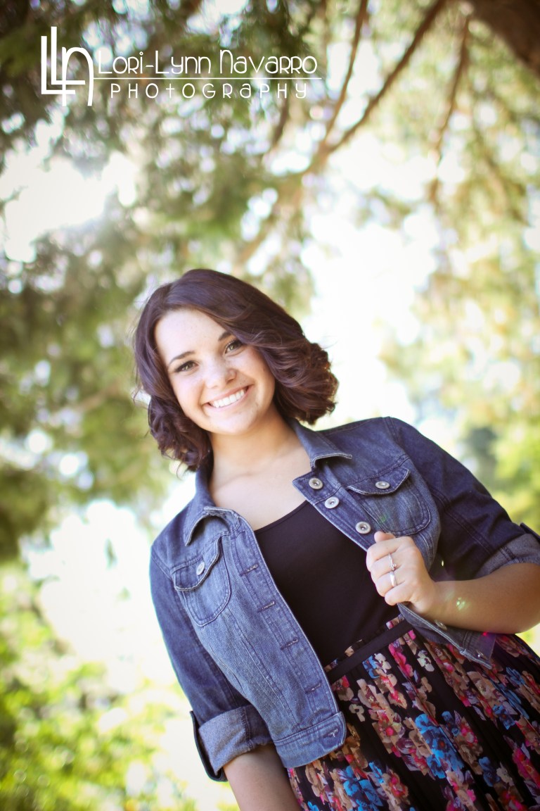 Senior Portraits with Alyssa | Lori-Lynn Navarro Photography