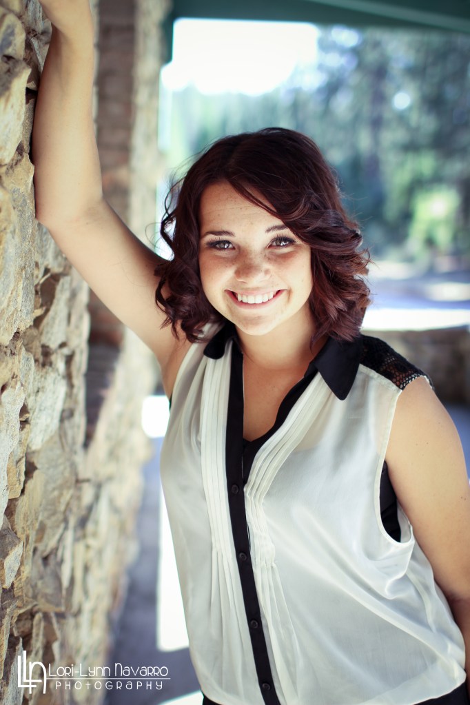 Senior Portraits with Alyssa | Lori-Lynn Navarro Photography