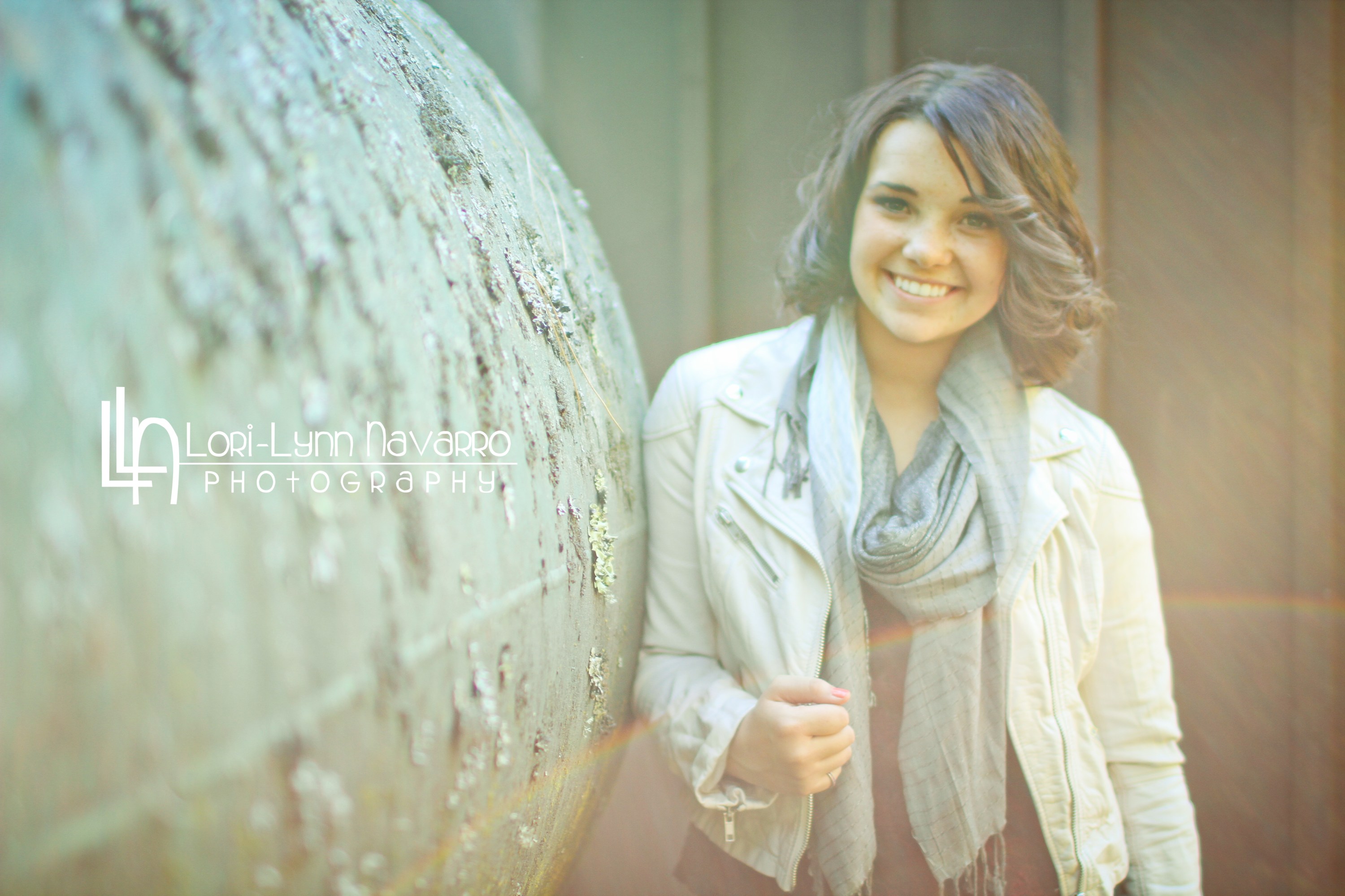 Senior Portraits with Alyssa | Lori-Lynn Navarro Photography