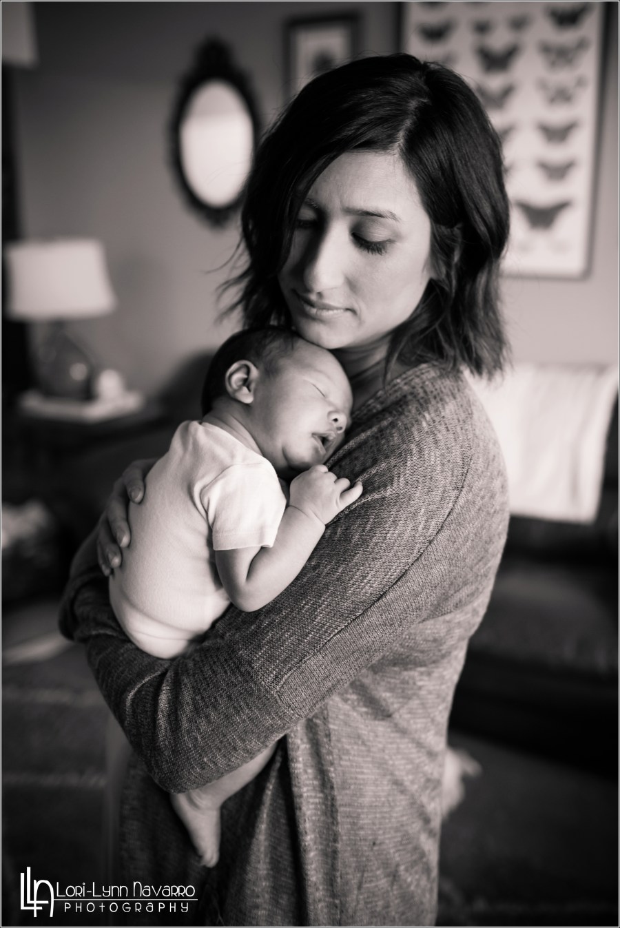 A Newborn Lifestyle Session with the Lambert Family | Lori-Lynn Navarro ...